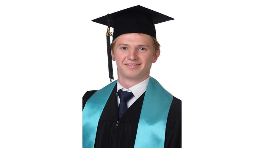 Meet Bart Van Geet, Class of 2022 IB Diploma Graduate