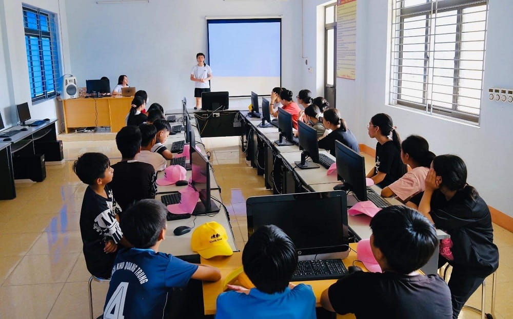 BIS Hanoi Year 11 students initiate social project to foster holistic ...