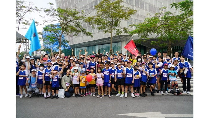The strong sense of BIS community at BritCham Fun Run 2022 | BIS Hanoi