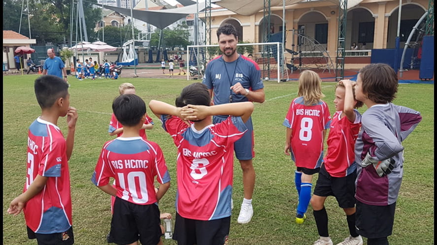 U11 boys football team win SISAC City Championships 2018 | BIS HCMC