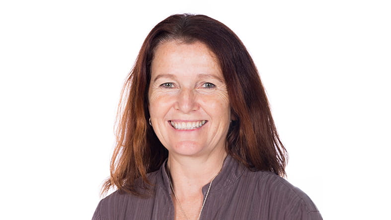 Anne Ryder