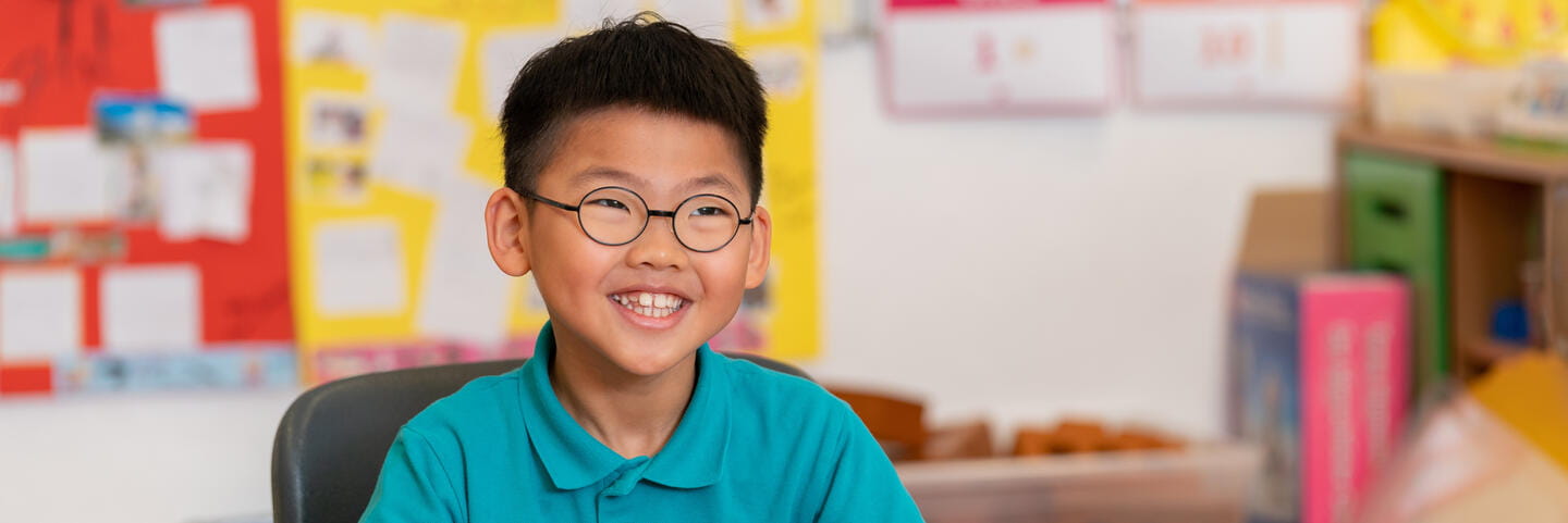 PBIS Uniform | Prague British International School