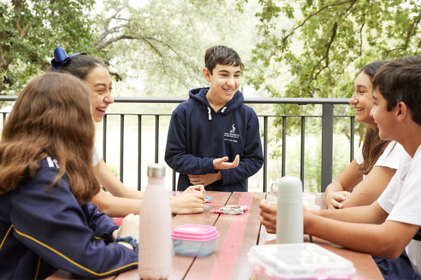 Valle Alto Campus | San Roberto International School